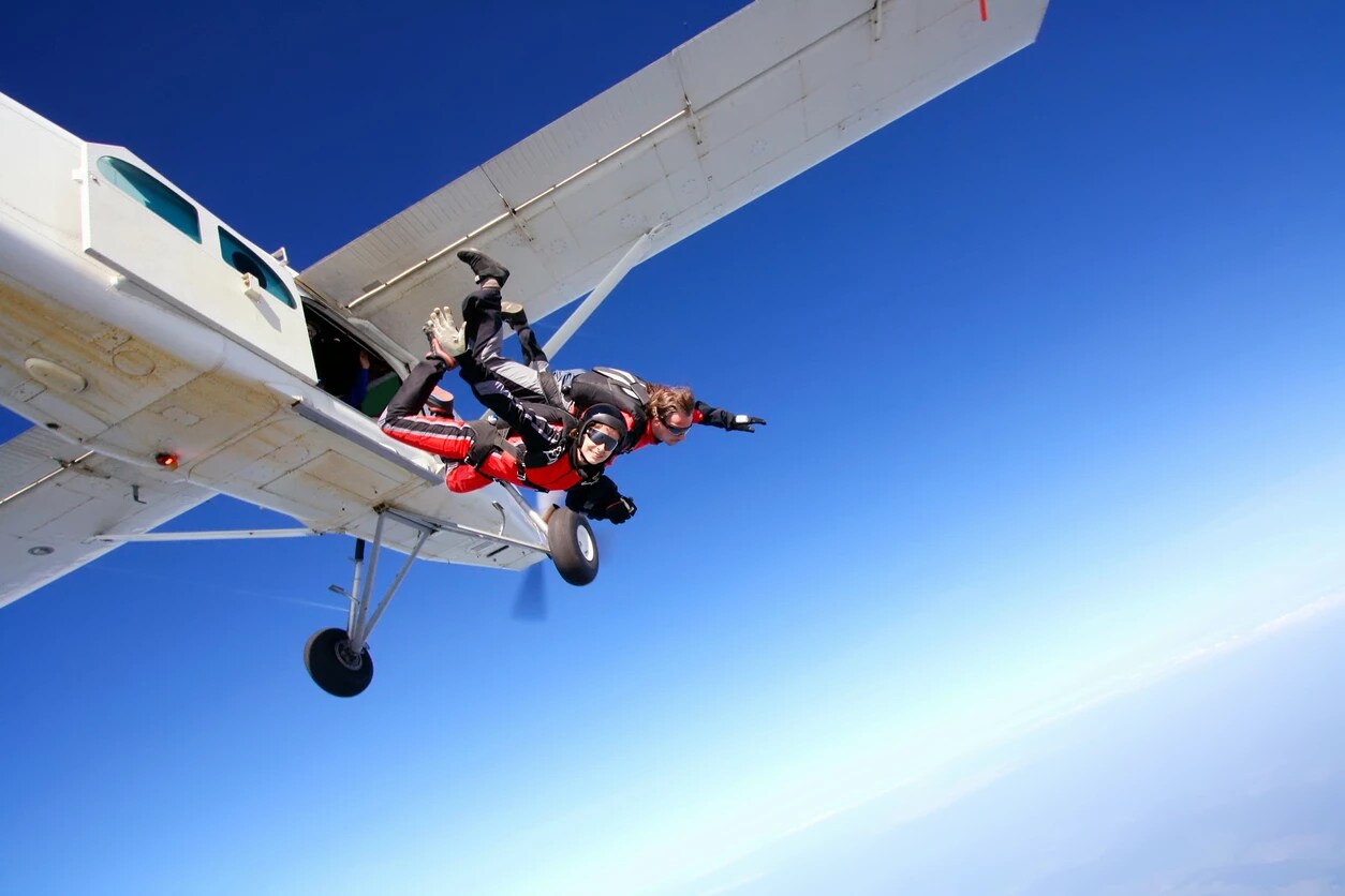 Everything You Need to Know About Skydiving | Pegasus Airlines