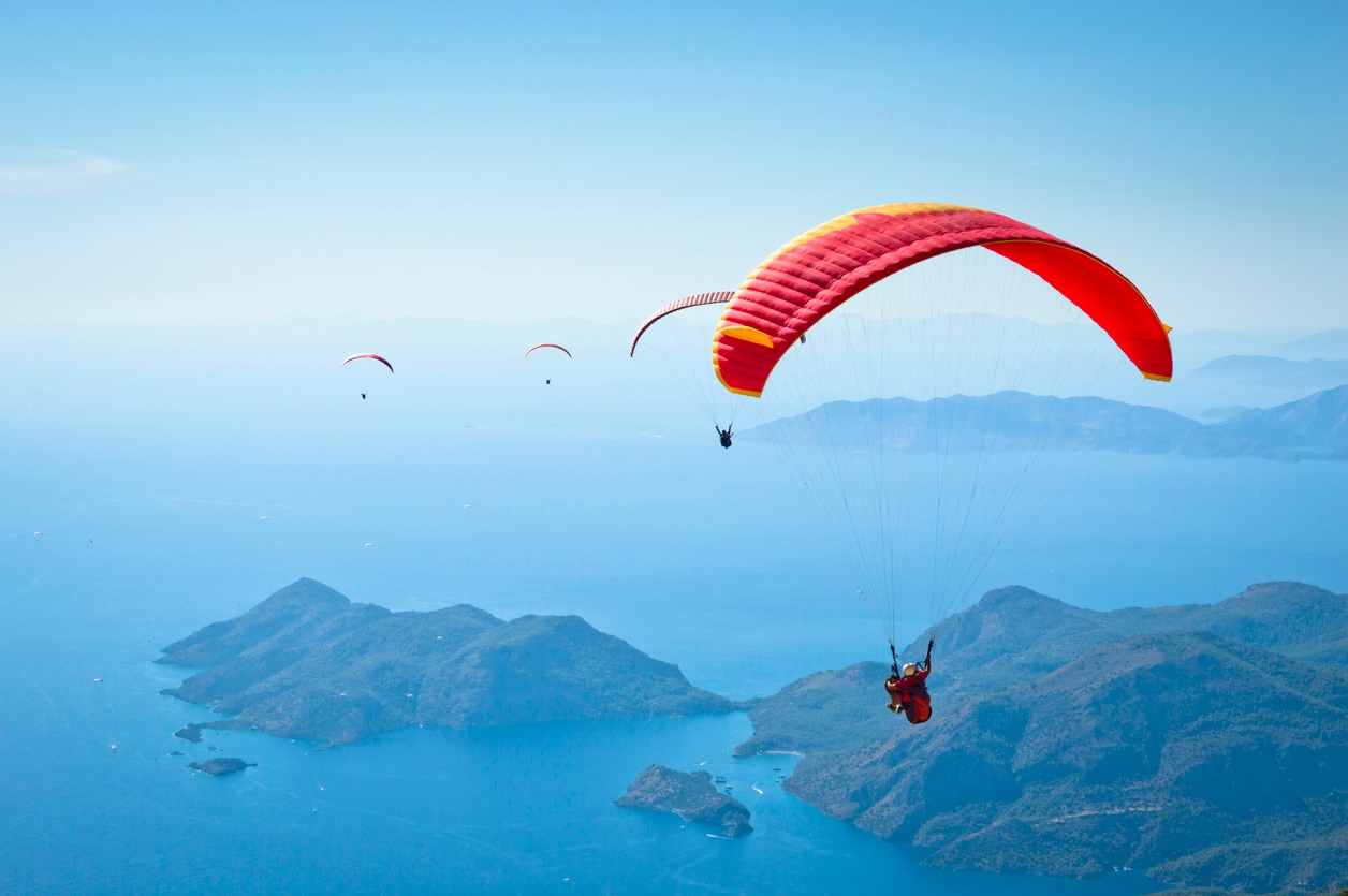 Everything You Need to Know About Paragliding | Pegasus Airlines